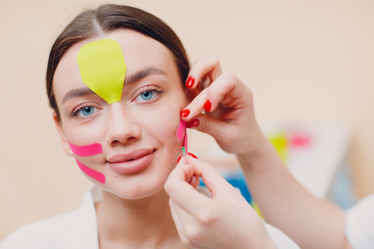 Vídeo: uso do taping no pós-cirúrgico | Tudo Sobre Cirurgia Plástica | G1