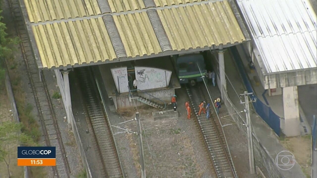 Vagão de trem da Linha Sul sai dos trilhos e causa atrasos no Metrô do ...