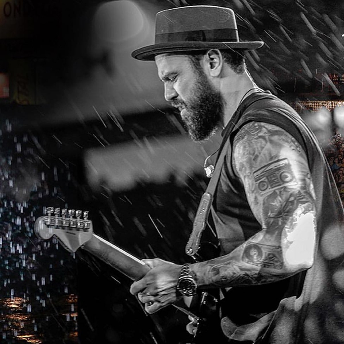Rock ou sertanejo? Tente adivinhar de quem é cada look | Rock in Rio ...