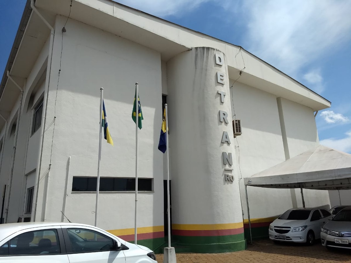 Está aberto chamamento público para professores da escola de trânsito ...