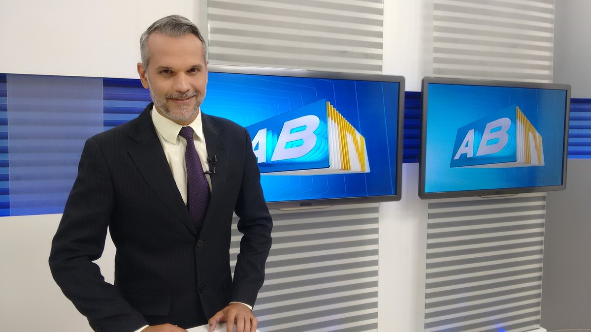 Alexandre Farias passa por cirurgia e está em coma induzido | Caruaru e ...