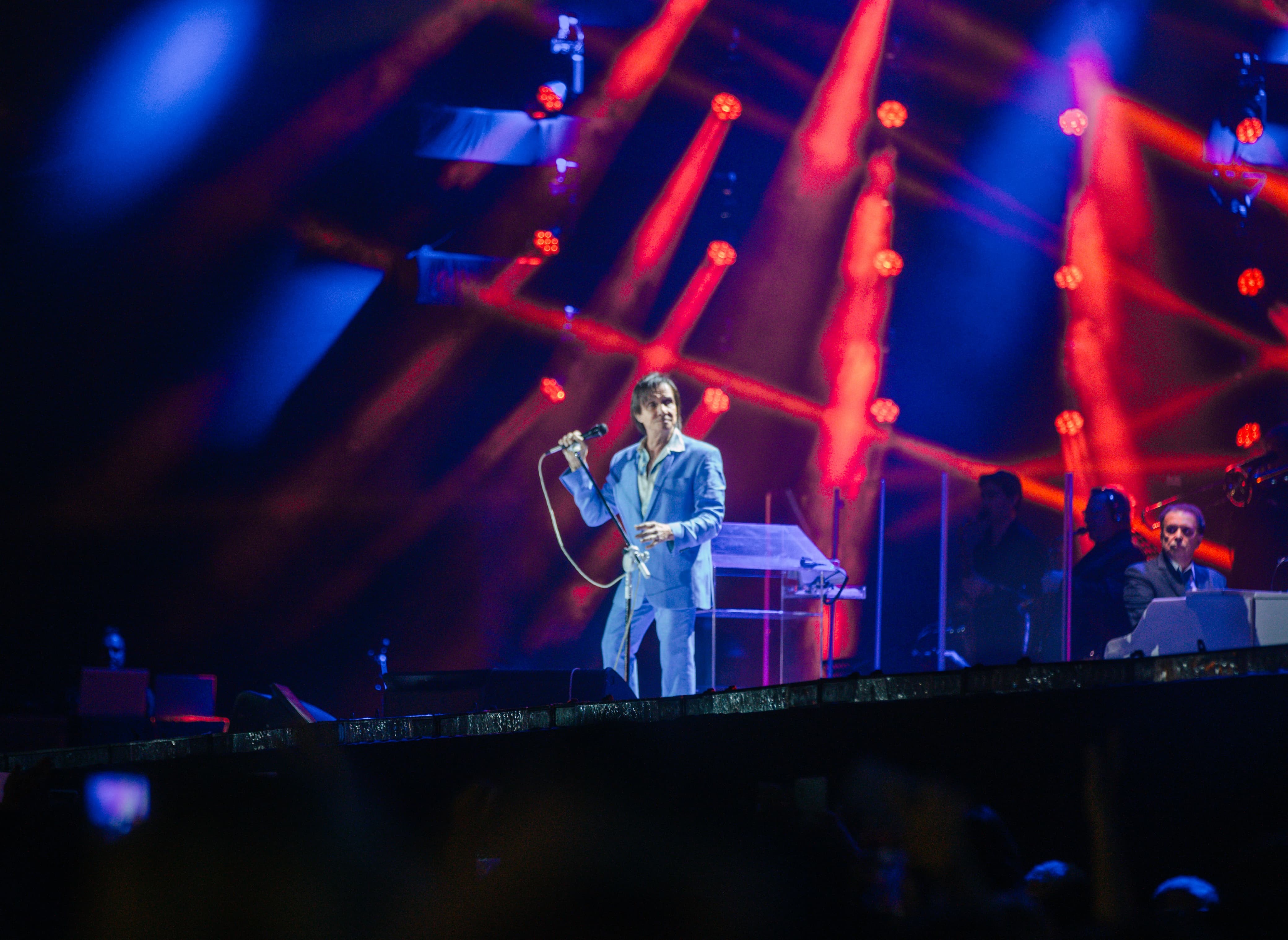 Roberto Carlos faz show em Franca em abril; venda de ingressos já está ...