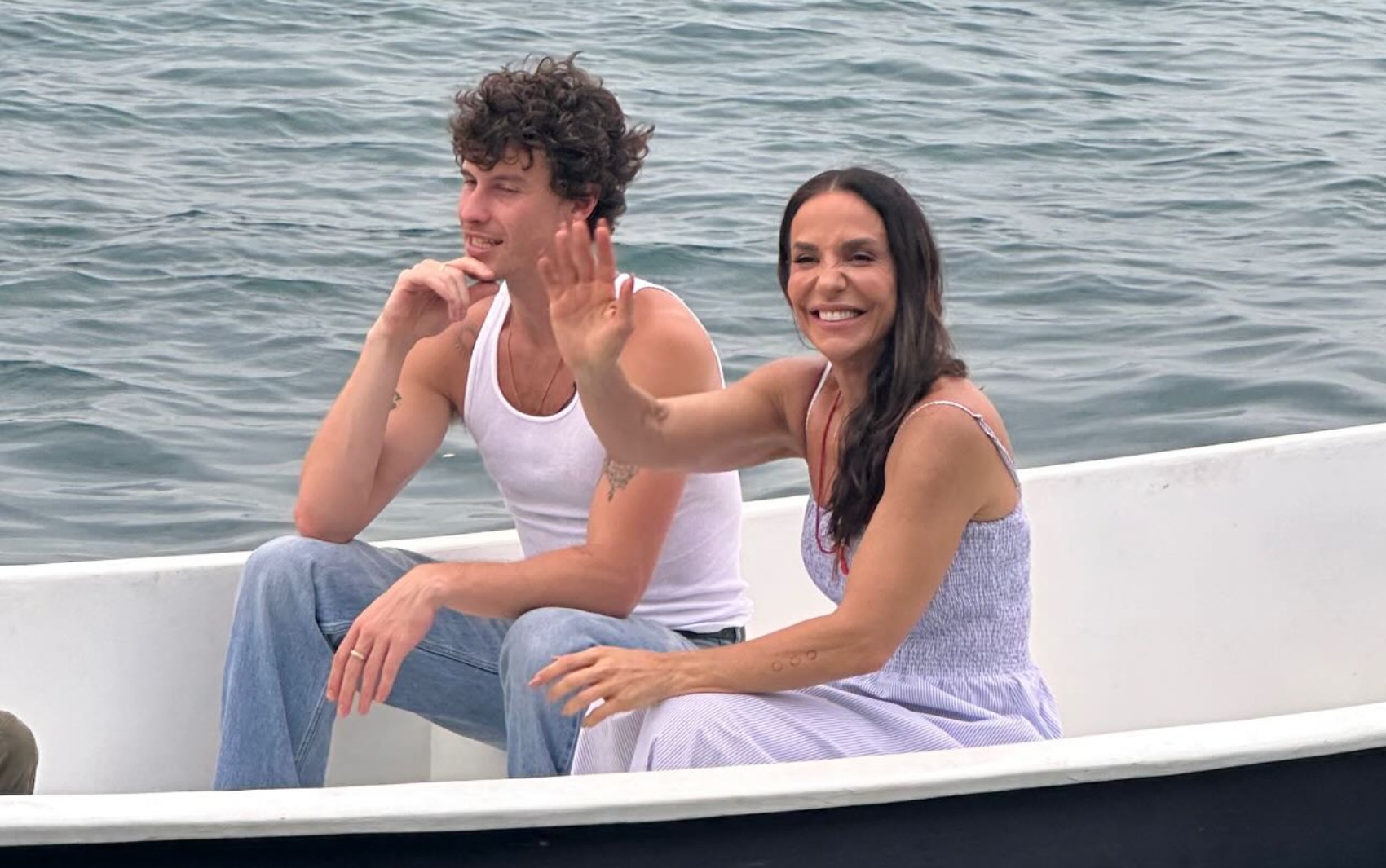 Shawn Mendes e Ivete Sangalo gravam na Gamboa, em Salvador | G1