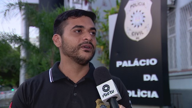 Driver without a license hits man walking dog on sidewalk in Santa ...