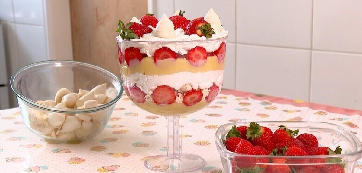 Mãe e filha descobrem juntas o amor pela confeitaria e fazem sucesso com doces e bolos; veja ...