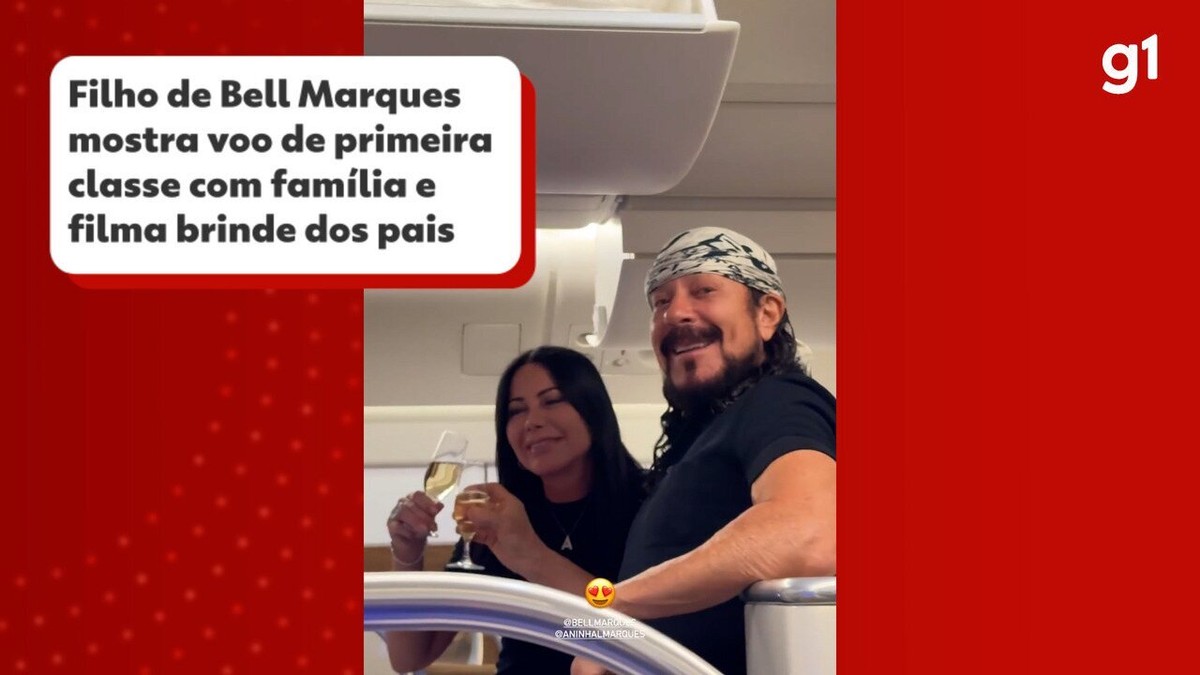 Filho de Bell Marques mostra voo de primeira classe com família e filma brinde dos pais | Bahia | G1