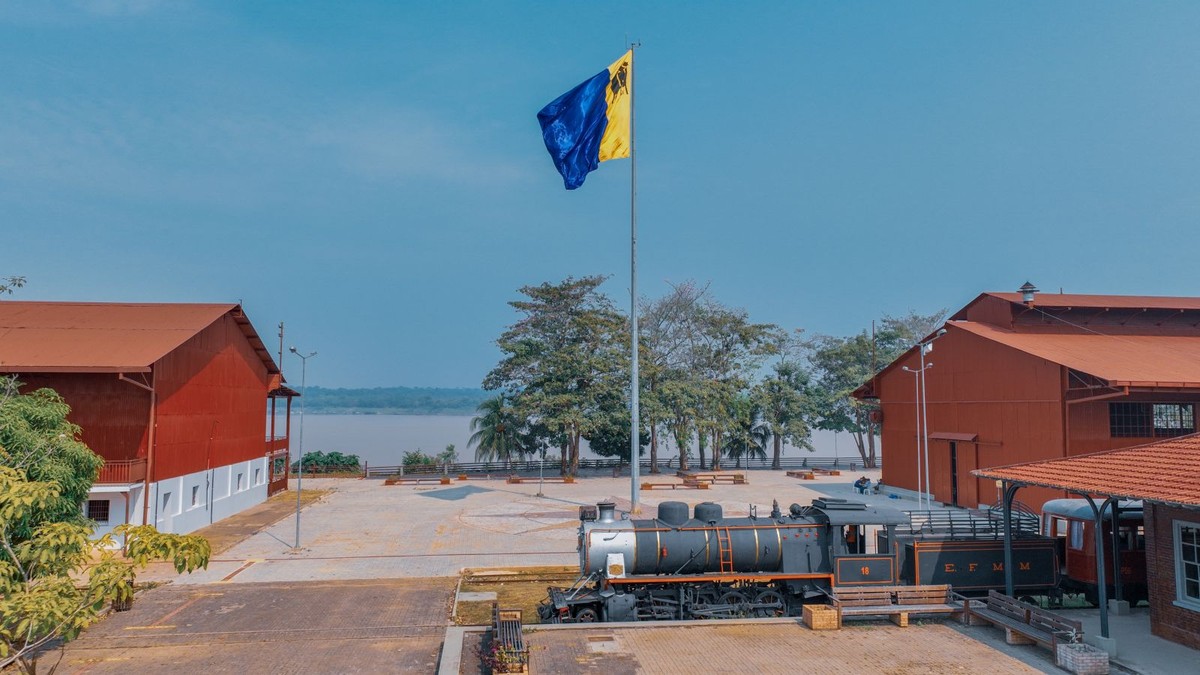 Contrato de concessão do completo da Estrada de Ferro Madeira Mamoré é ...