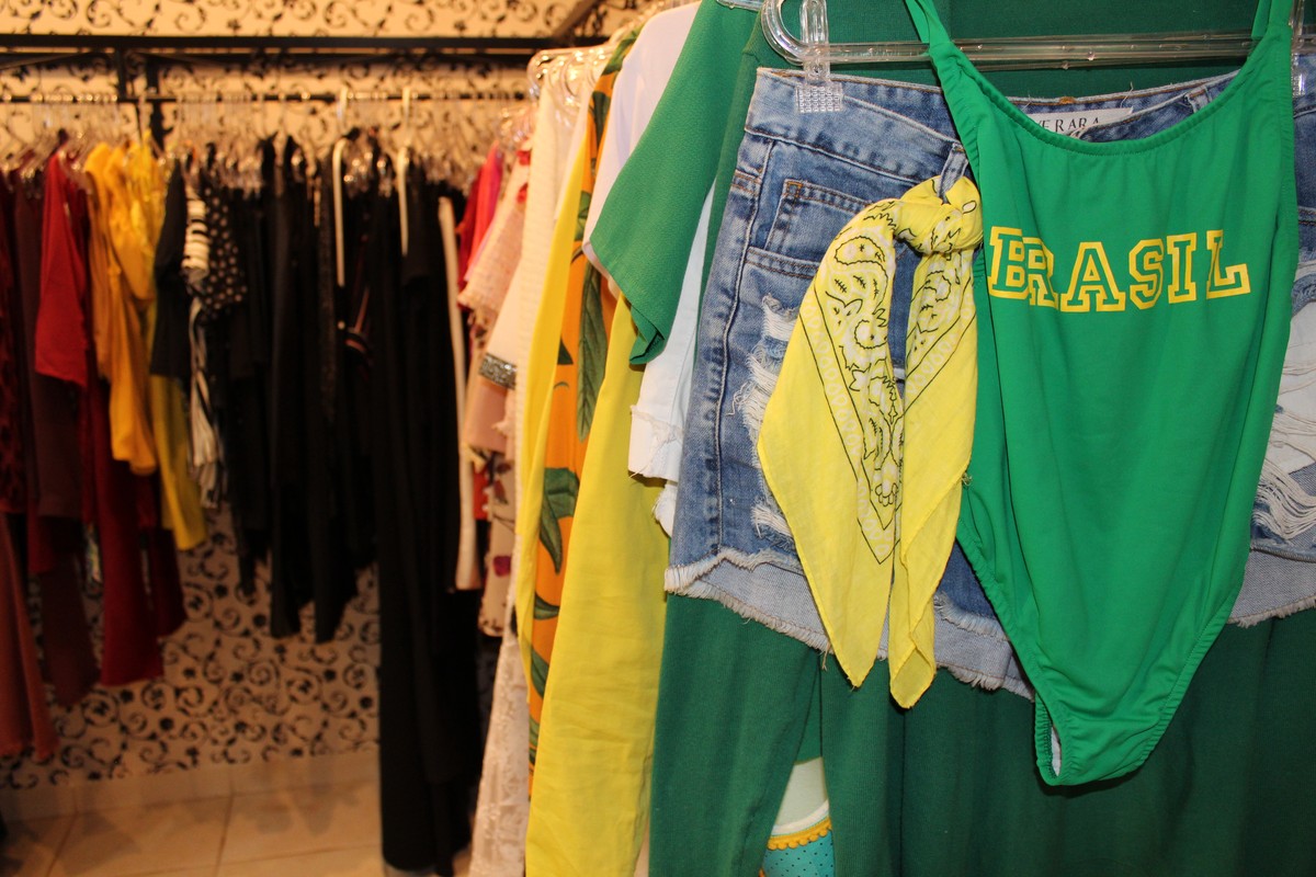 Torcer sem sair da moda: consultora dá dicas para produzir ‘looks’ com ...