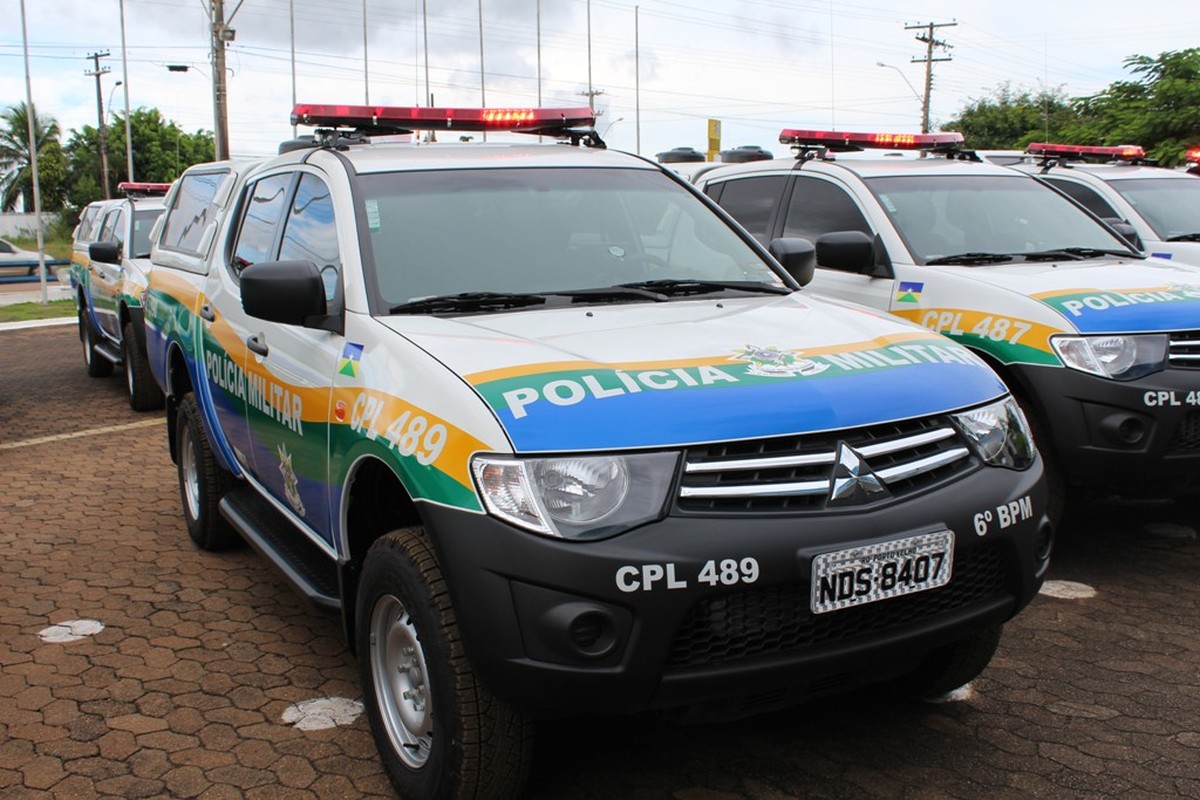Ladrões Usam Criança De Escudo Humano Durante Assalto Com Reféns Em