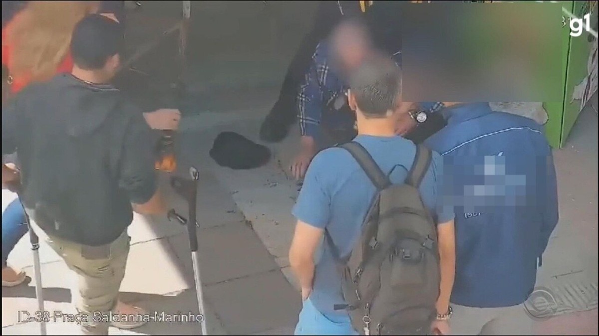 VÍDEO: botão de emergência é acionado e idoso engasgado com carne ...