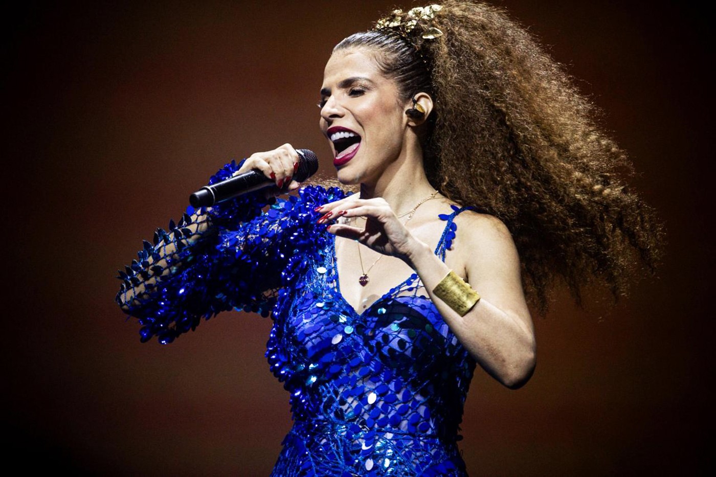 Vanessa da Mata faz show gratuito e encerra o ano da 36ª Bienal de SP | G1