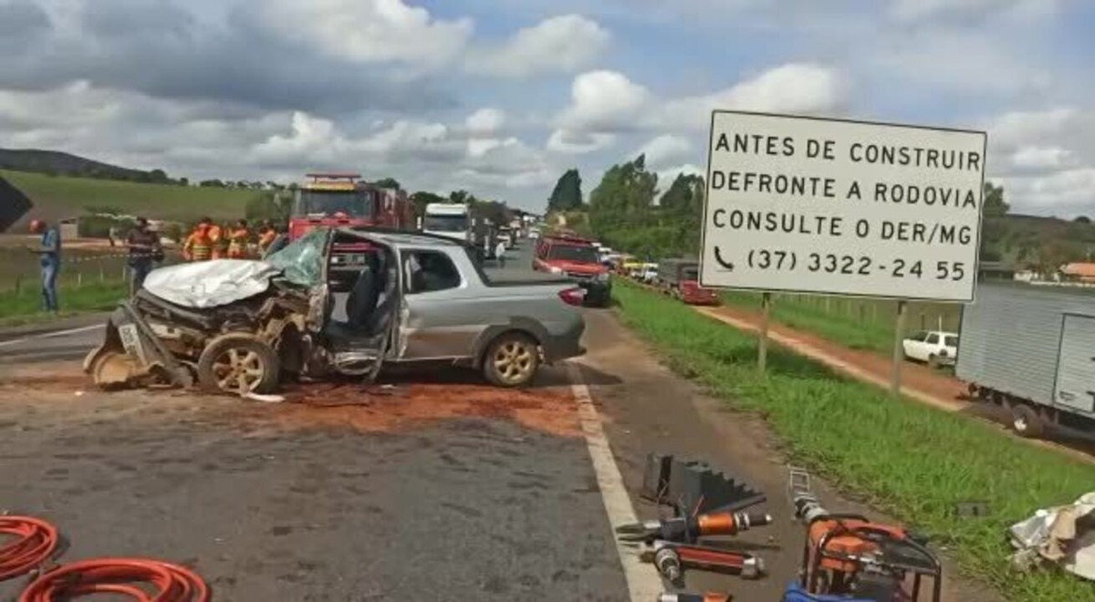 VÍDEO: acidente na MG-050 entre Piumhi e Capitólio deixa uma pessoa morta e outras feridas ...