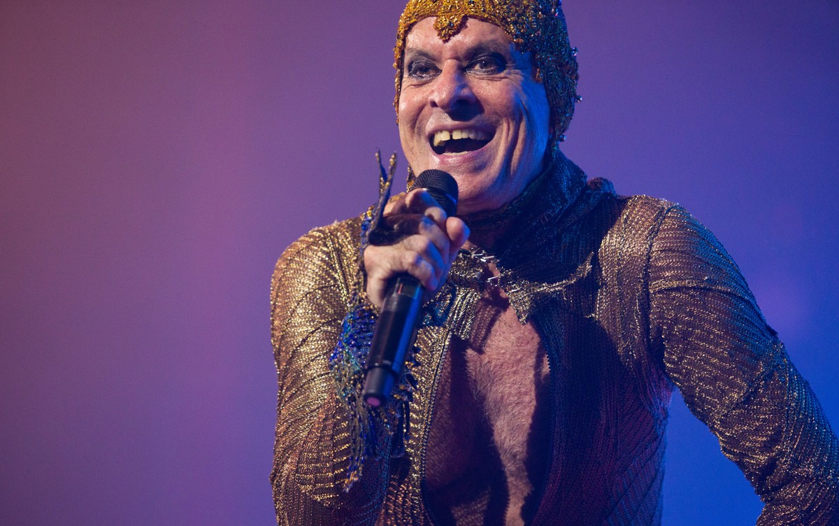 Ney Matogrosso é internado para exames no Incor em São Paulo | São ...