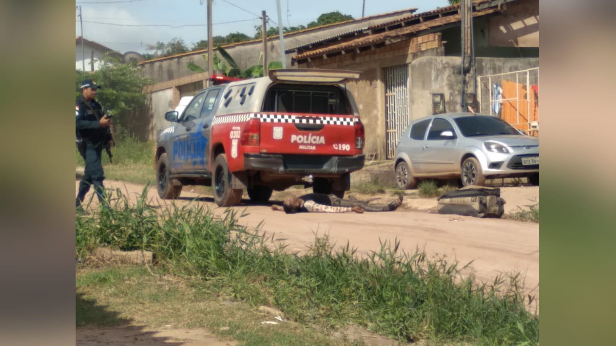 Homem Que Ameaçou E Agrediu Companheira Com Capacete Passa Mal Após