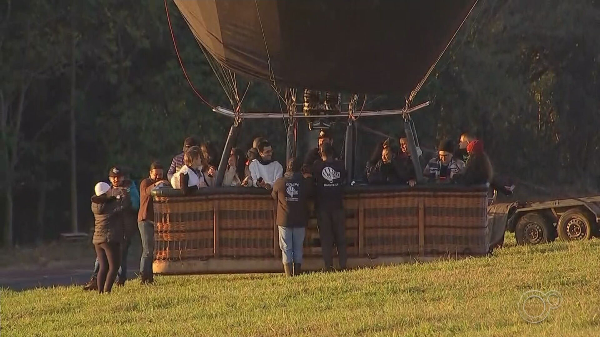 Após morte de passageira, voos de balões são retomados em Boituva | G1