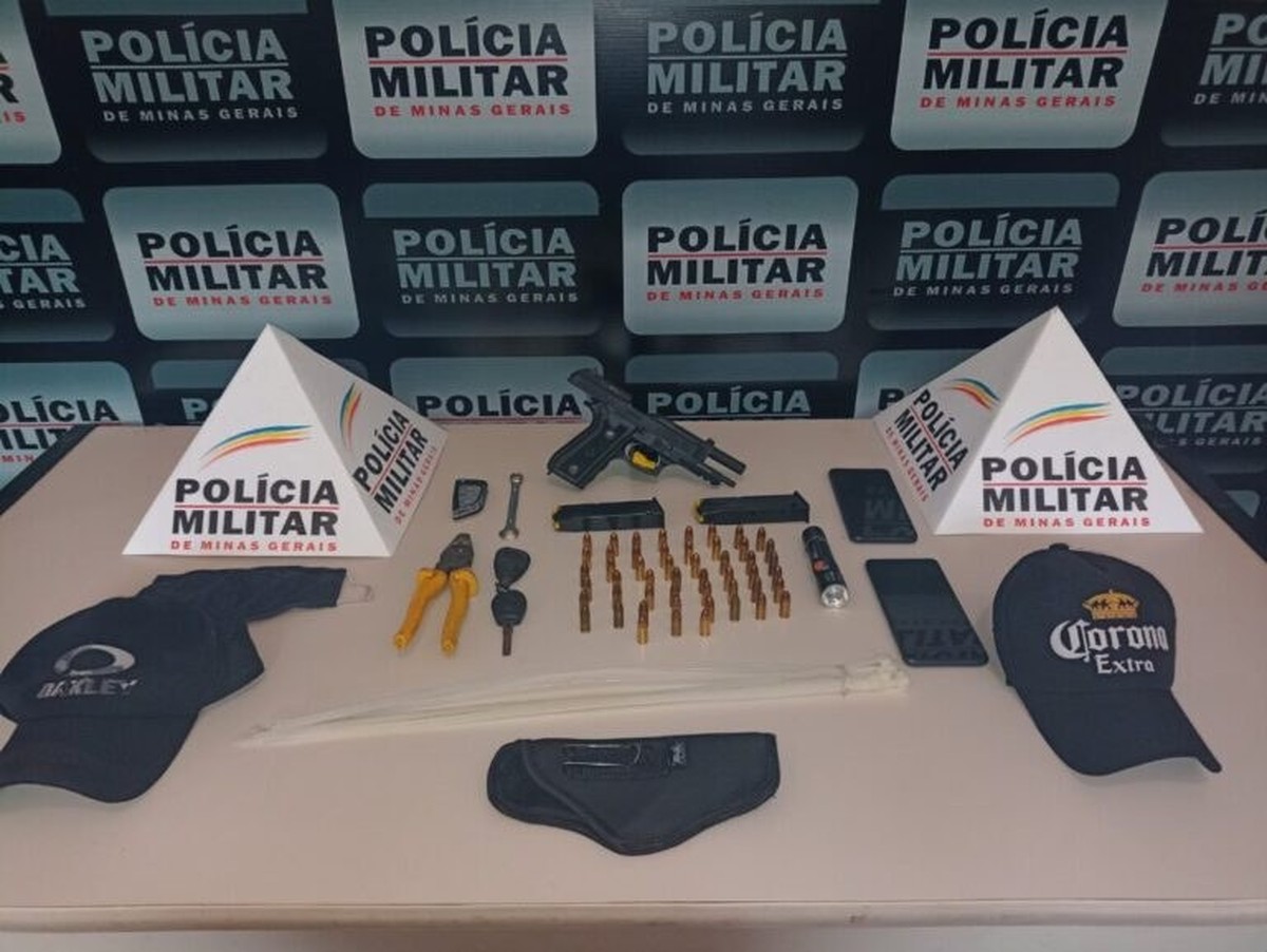 Dupla Suspeita De Integrar Quadrilha Especializada Em Roubo De Carga Na