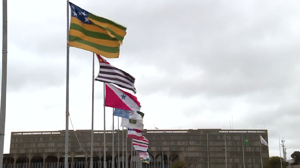 Anticiclone: entenda fenômeno que atinge Oceano Atlântico e provoca ...