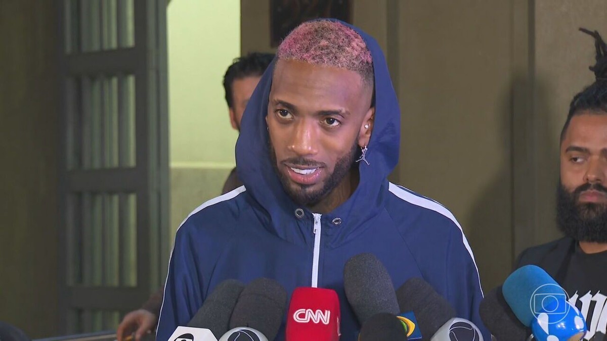 Novas imagens mostram ameaças de vizinhos ao influenciador digital Eddy ...