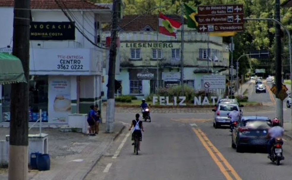 SC tem 113 cidades em situação de emergência; veja ANTES e DEPOIS dos ...