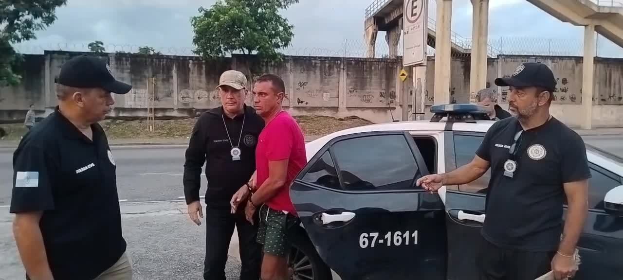 Chefe do tráfico do Comando Vermelho é preso escondido em Guarapari | G1
