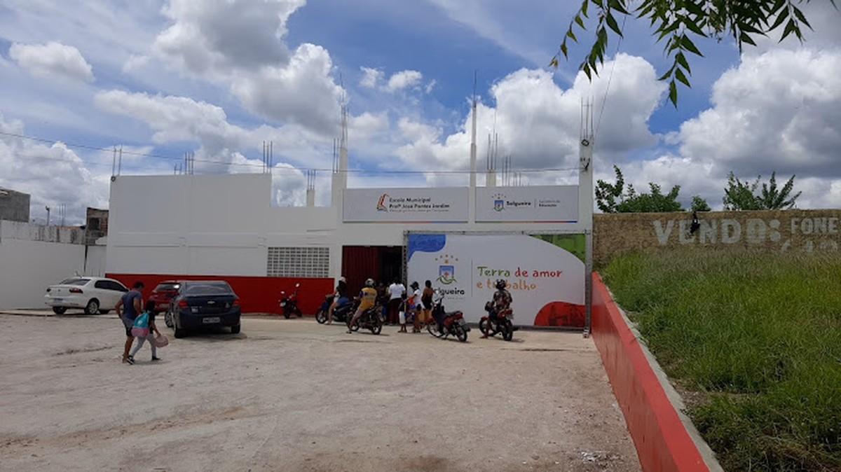 Prefeitura de Salgueiro realiza matrículas em escolas da rede municipal ...