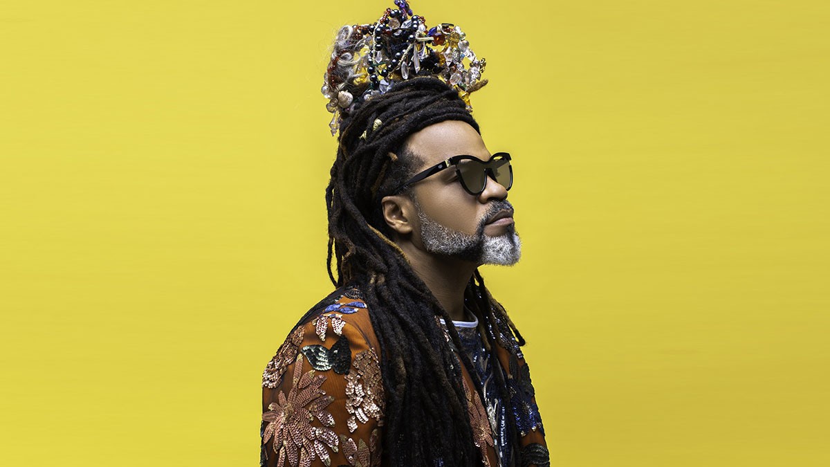 FOTOS: confira momentos da vida de Carlinhos Brown; artista baiano ...