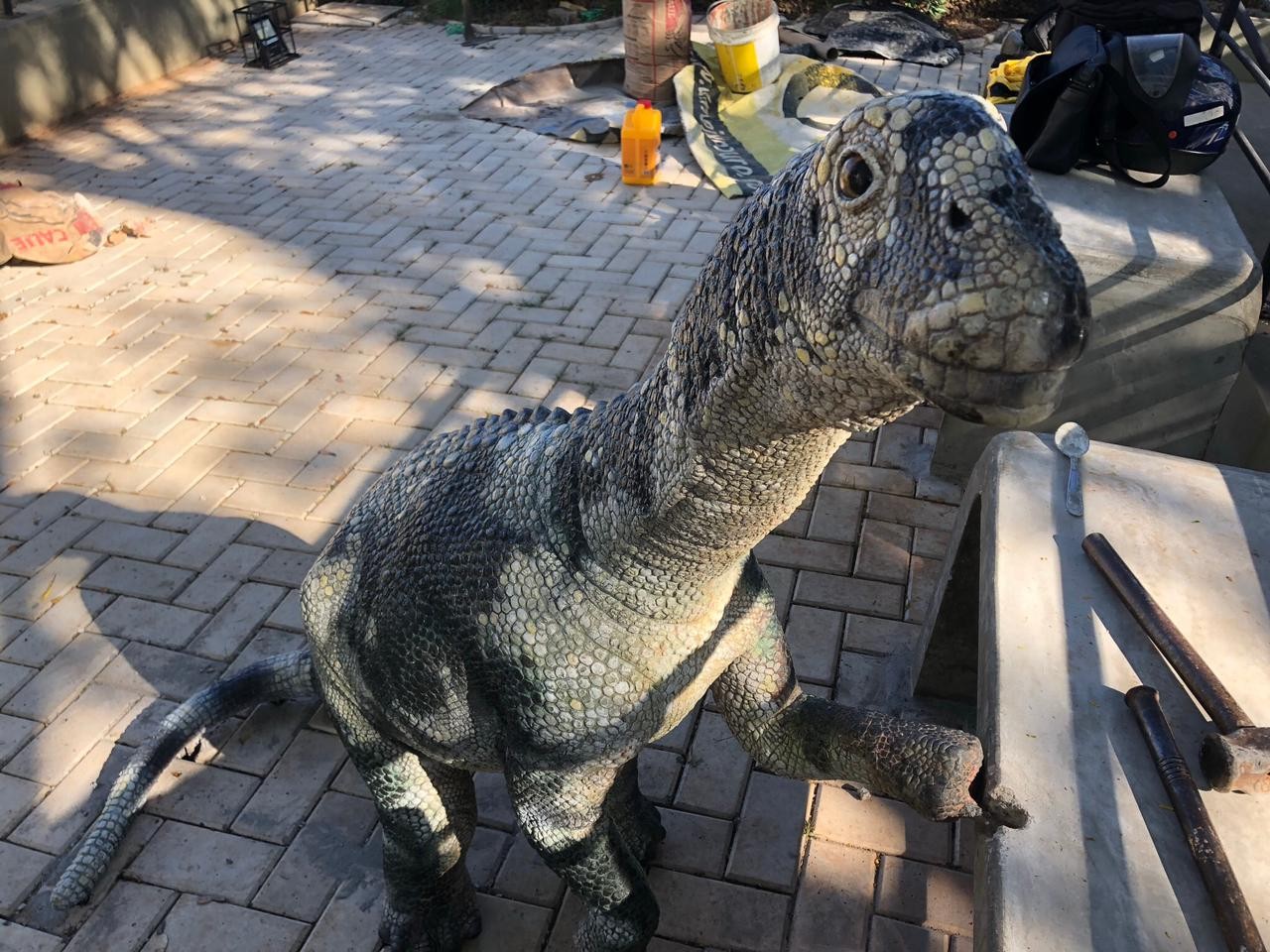 Esculturas de dinossauros do projeto 'Geopark Uberaba – Terra de ...