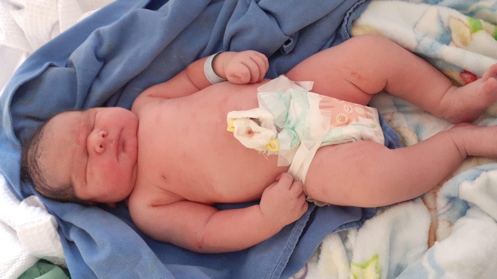 Bebê nasce com mais de 5 kg em SC: 'Esperava que viria grande', diz mãe ...