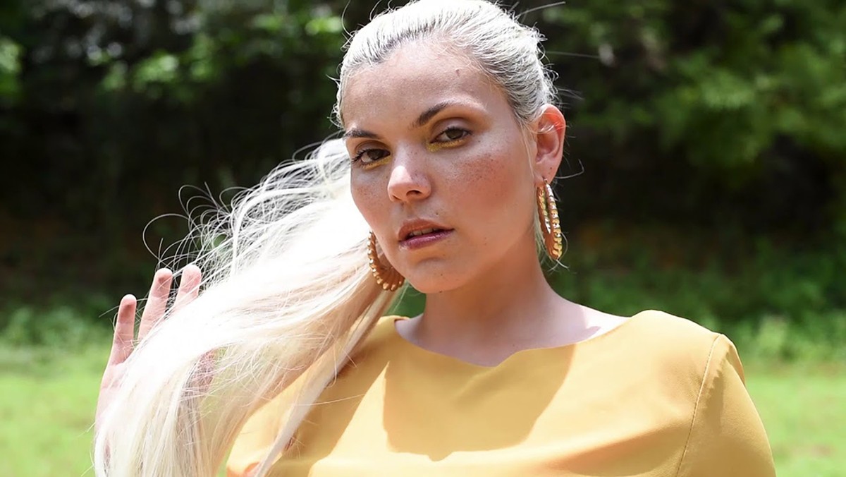 Duda Beat faz show gratuito em comemoração ao Dia da Mulher, em João ...