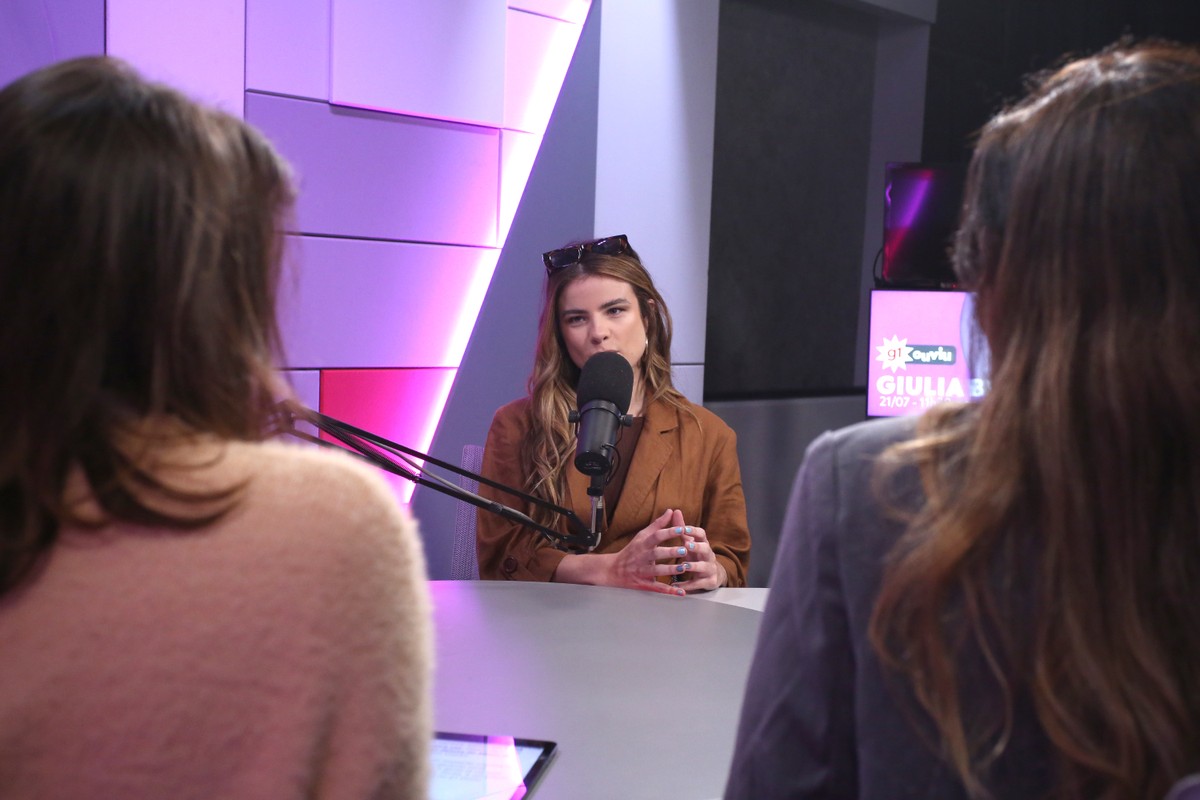 Giulia Be é entrevistada no g1 ouviu ao vivo desta sexta-feira
