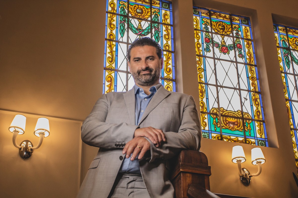 Dr. Romão Youssef lança o seu primeiro curso com foco em rinoplastia ...