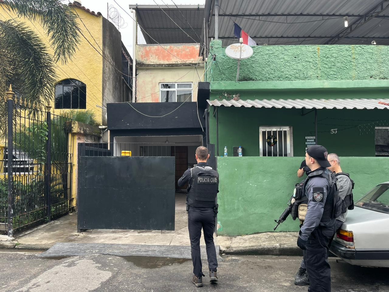 DH faz perícia em casa no Complexo de Israel para esclarecer mortes de ...