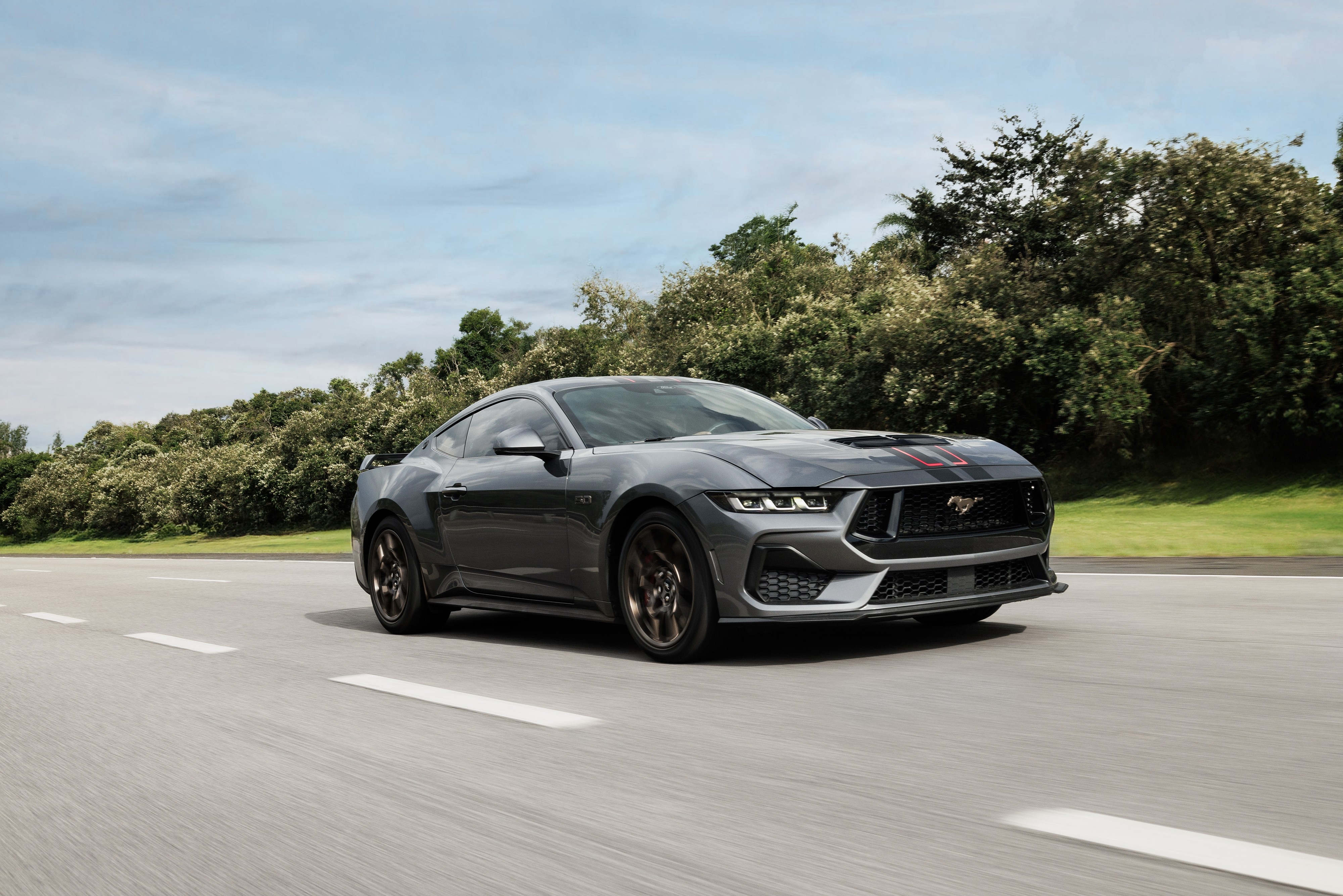 VÍDEO: Mustang ganha edição limitada com câmbio manual por R$ 600 mil ...