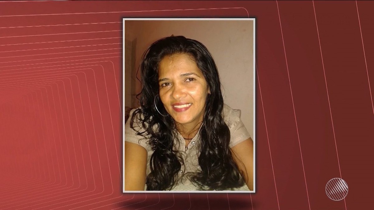 Servidora Pública Morta A Facadas é Enterrada No Sul Da Ba Preso Em