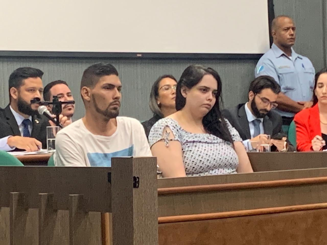 Caso Sophia: mãe e padrasto ficam em silêncio durante última audiência sobre morte de menina