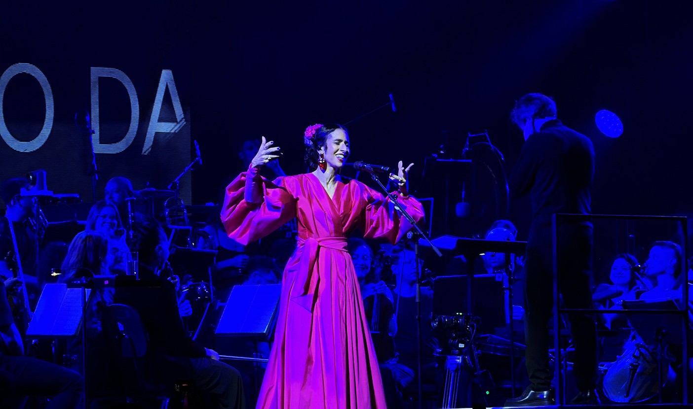 Marisa Monte saboreia a grandeza e a permanência do cancioneiro autoral ...