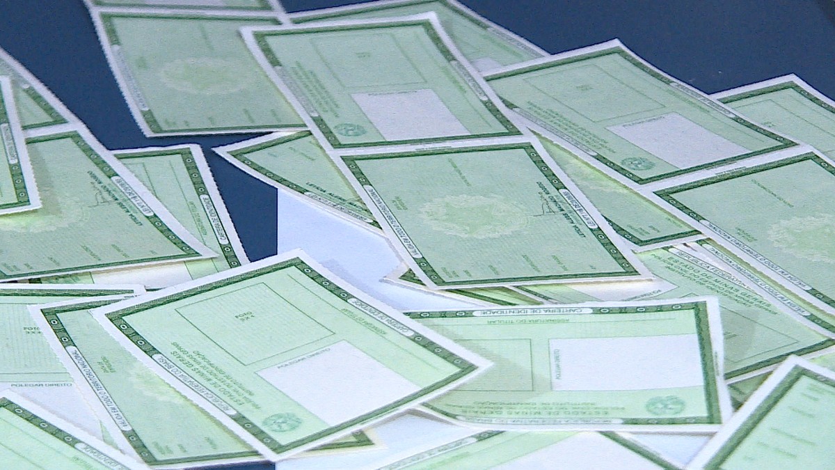 Polícia prende suspeito de falsificar documentos em Belo Horizonte ...