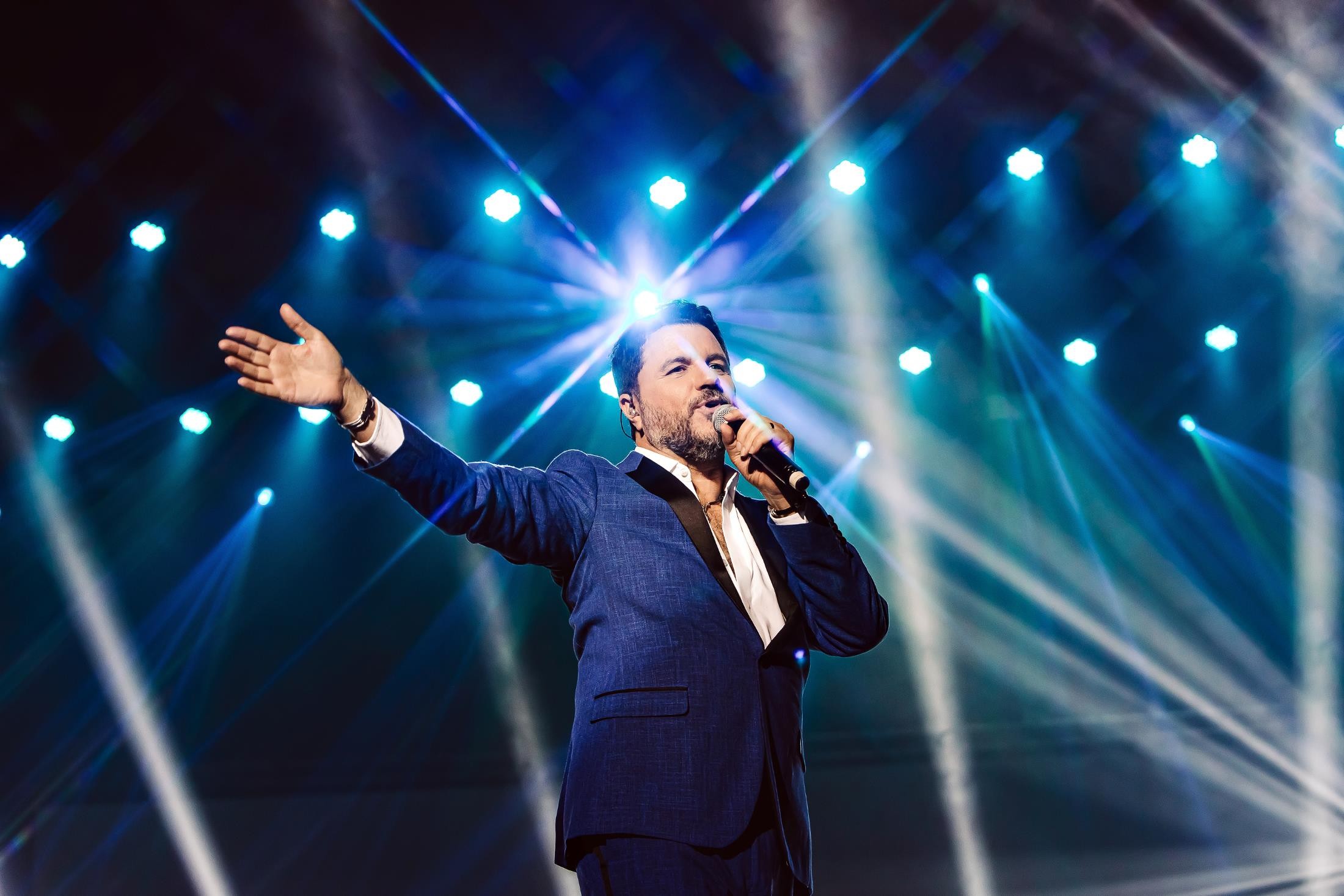 Maurício Manieri traz ao Recife duas apresentações de show em homenagem ...