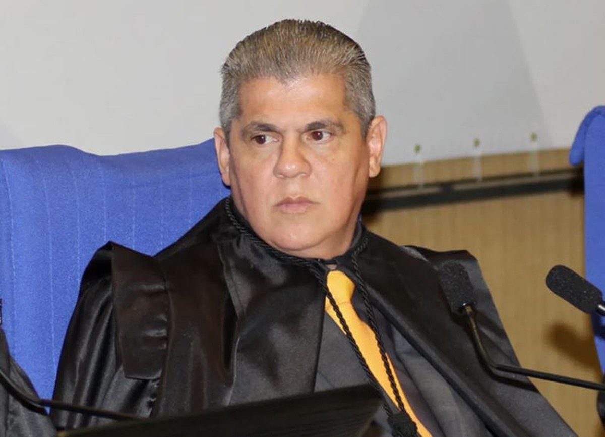 Justiça autoriza conselheiro do TCE-MS suspeito de envolvimento em ...