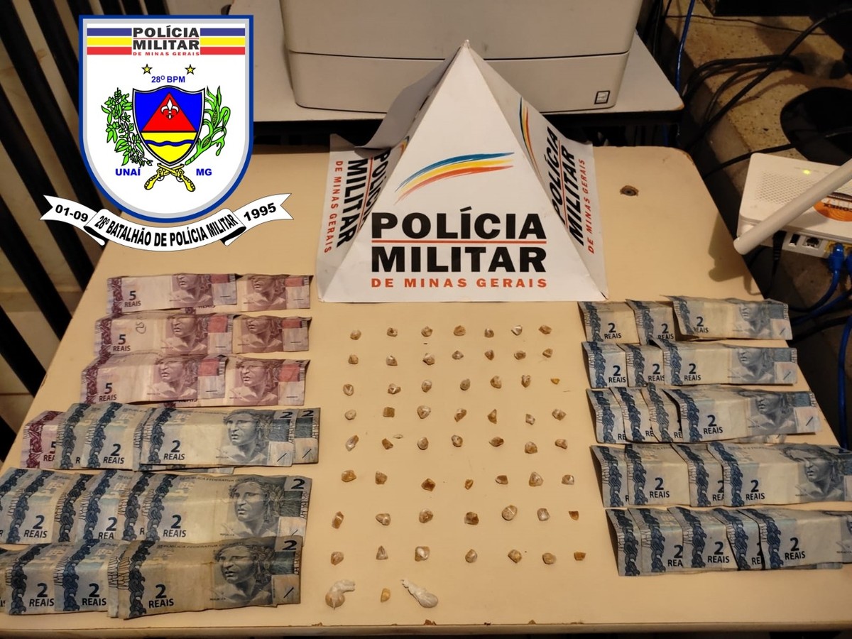 Homem é Preso Por Tráfico De Drogas Após Ser Flagrado Escondendo
