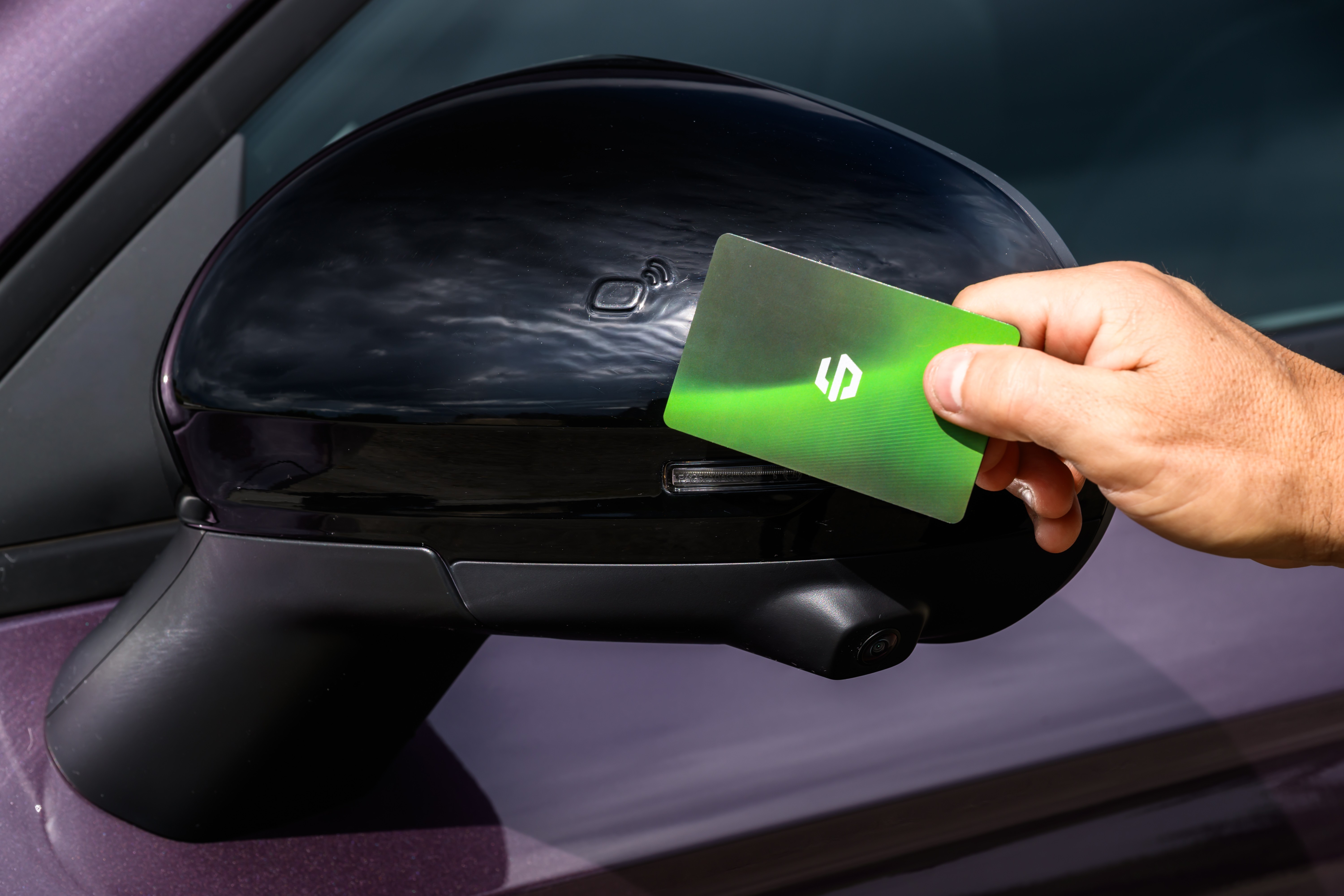 Leapmotor B10 se inspira em Tesla para enfrentar rivais no mercado de ...