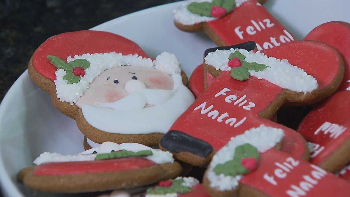Aprenda Como Preparar Bolachas De Mel Para O Natal Receitas
