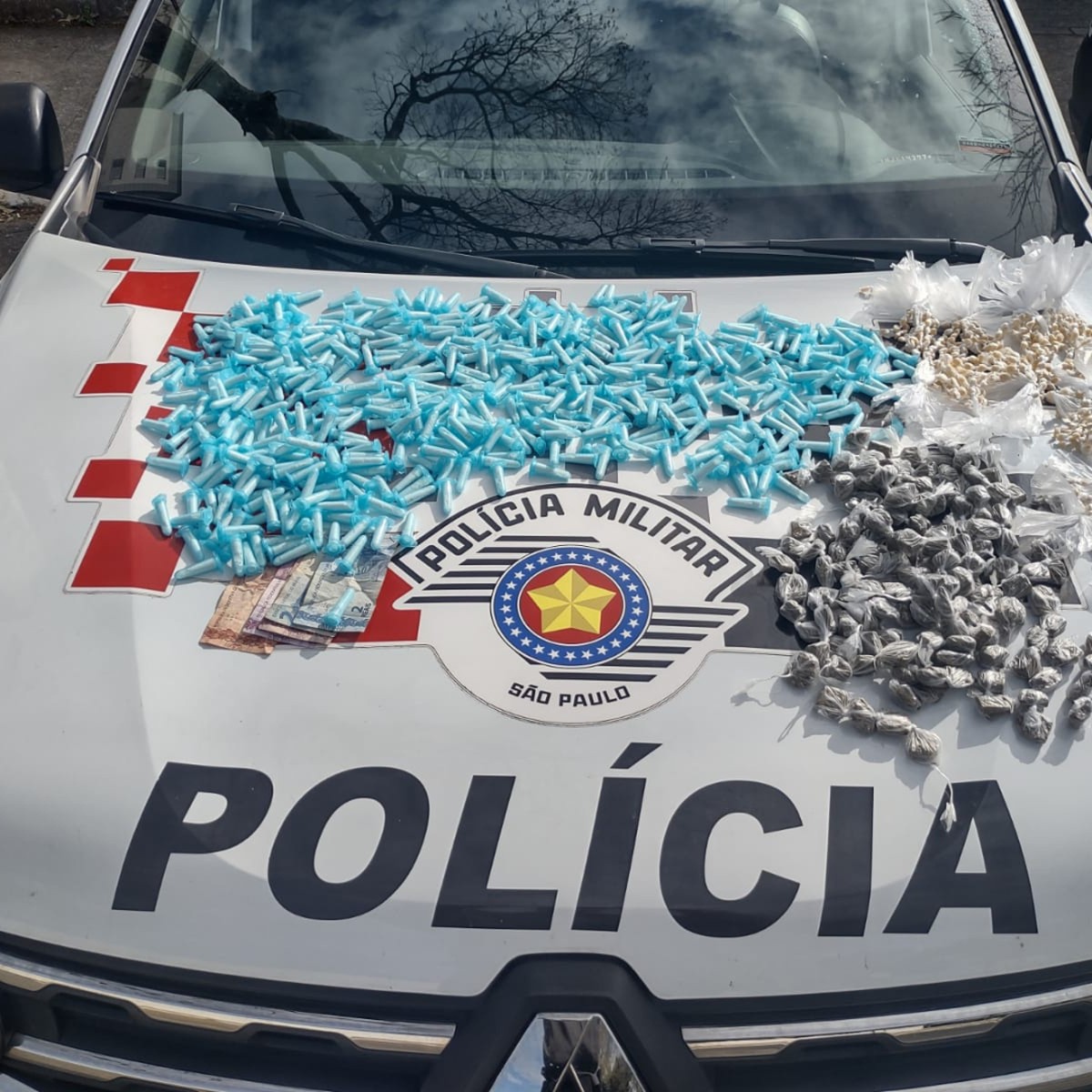 Homem é Preso Por Tráfico De Drogas No Bairro Santa Luzia Em São José