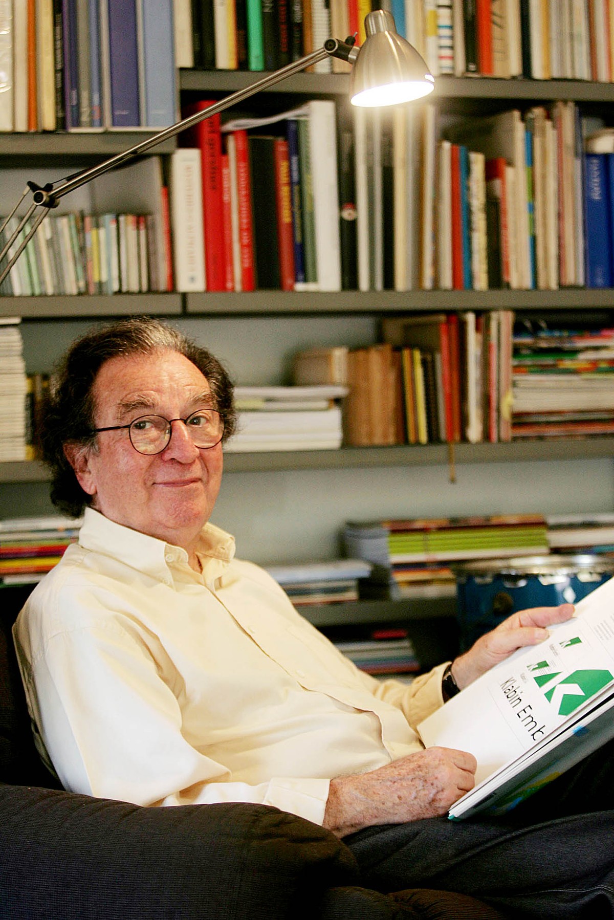 Alexandre Wollner, pioneiro do design gráfico brasileiro, morre aos 89 anos