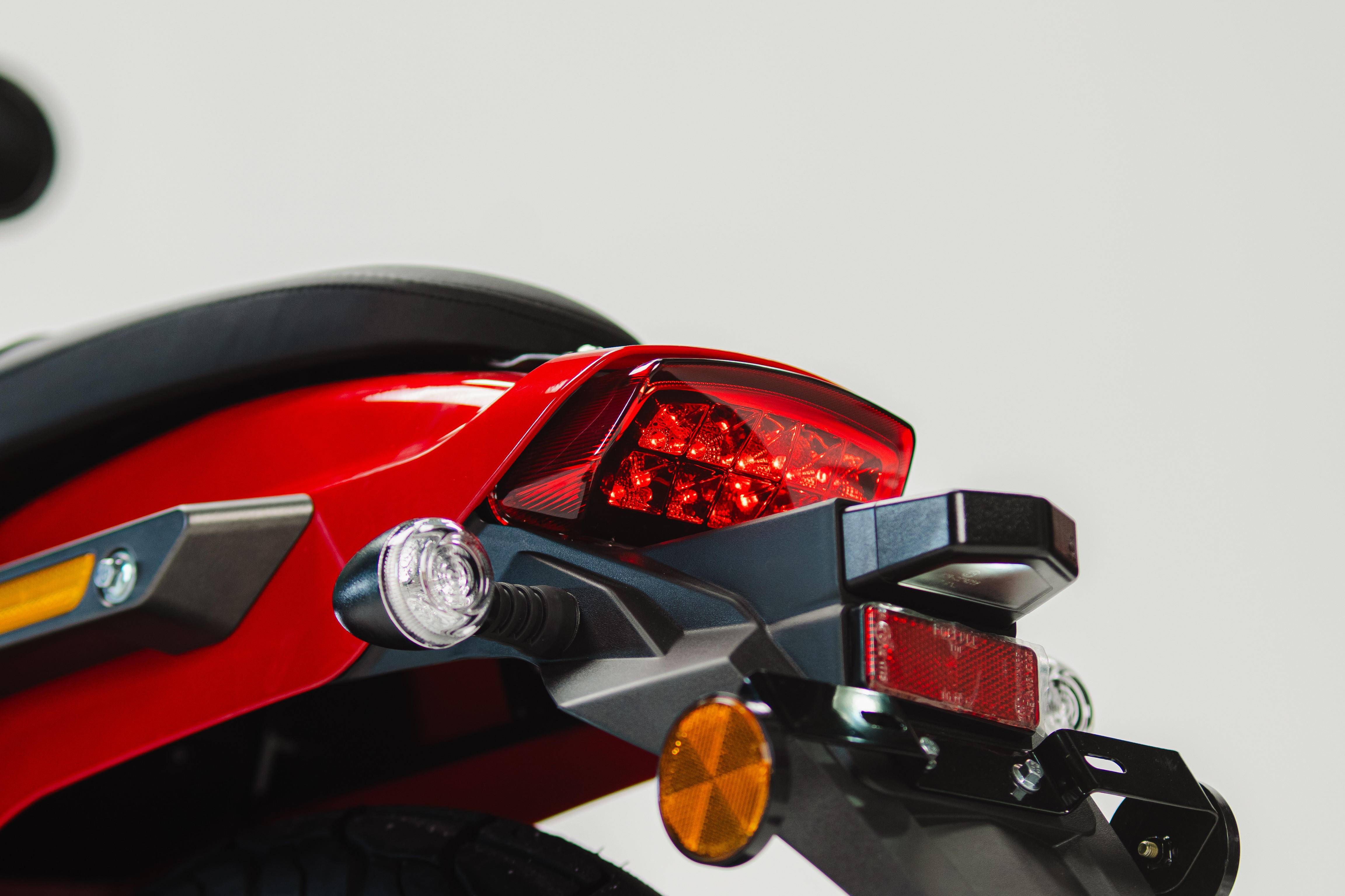 Shineray Iron ou Meteor 350: qual é a melhor custom de entrada? | G1