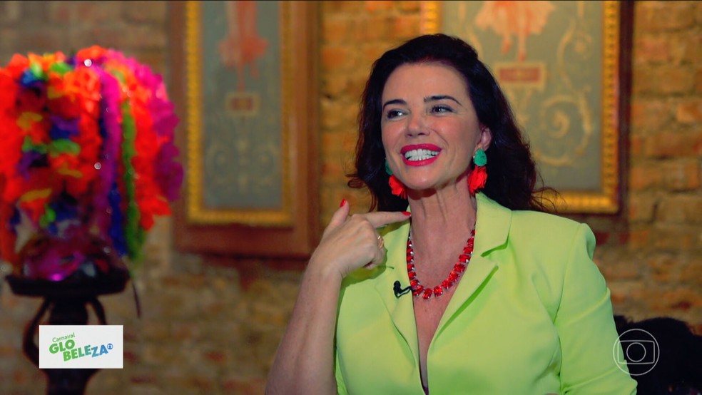 Carnaval: Luma de Oliveira vende vestido para ajudar casais do Rio ...