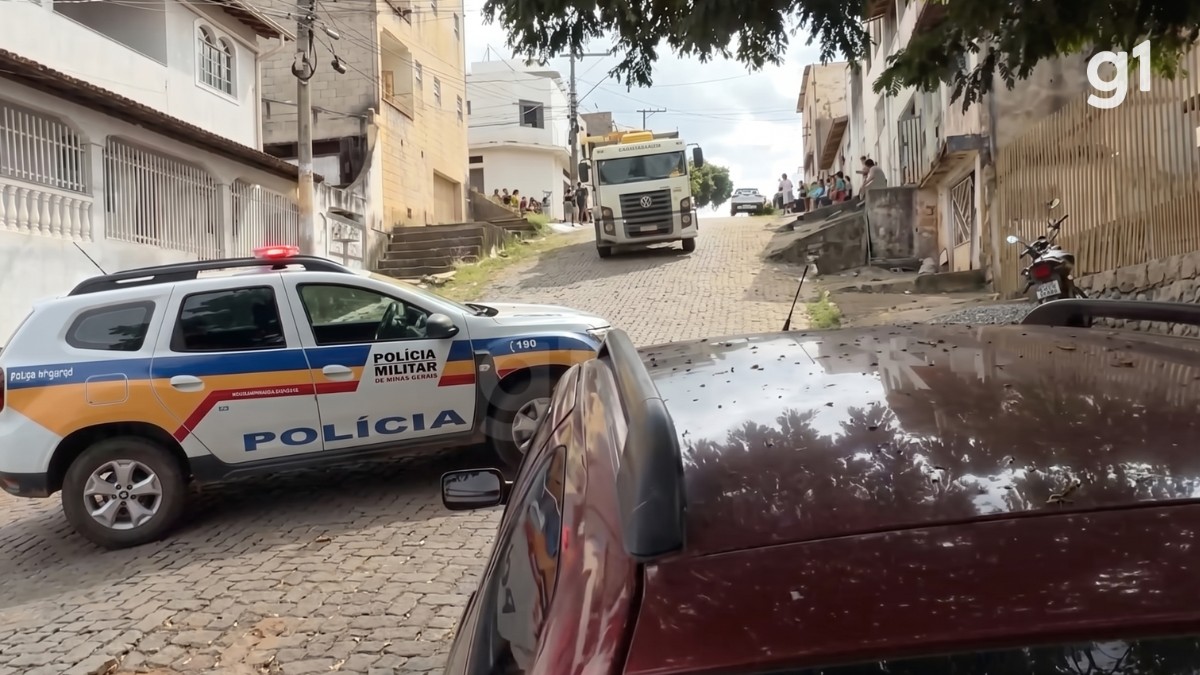 Mulher morre atropelada por caminhão em Governador Valadares | G1