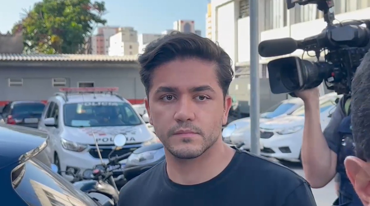 Motorista de Porsche bebeu 'alguns drinks' em restaurante, foi a pôquer ...