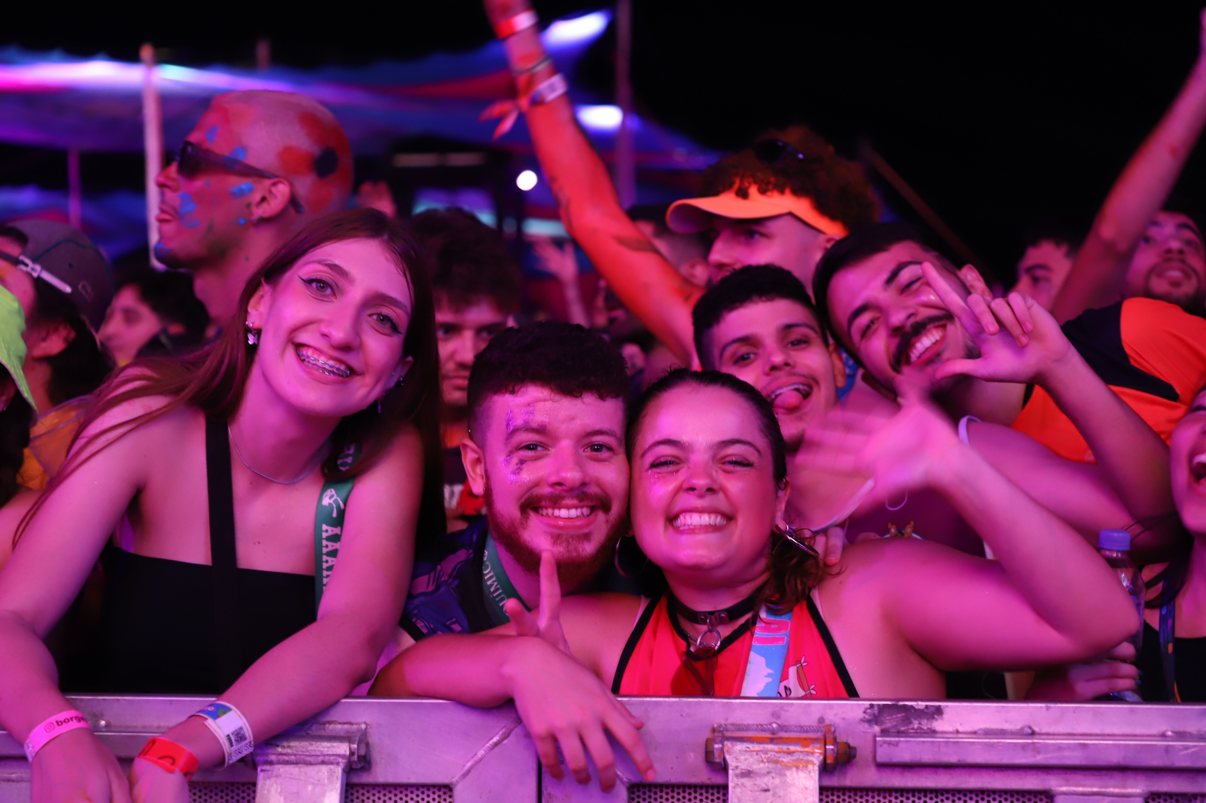 Tusca 2023: veja fotos da noite do Corso, festa que durou 12h no 1º dia ...