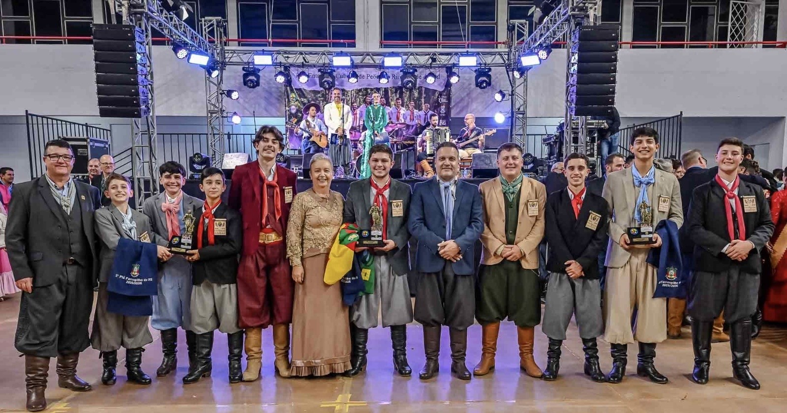 Tradicionalismo escolhe nova gestão de peões no RS | G1
